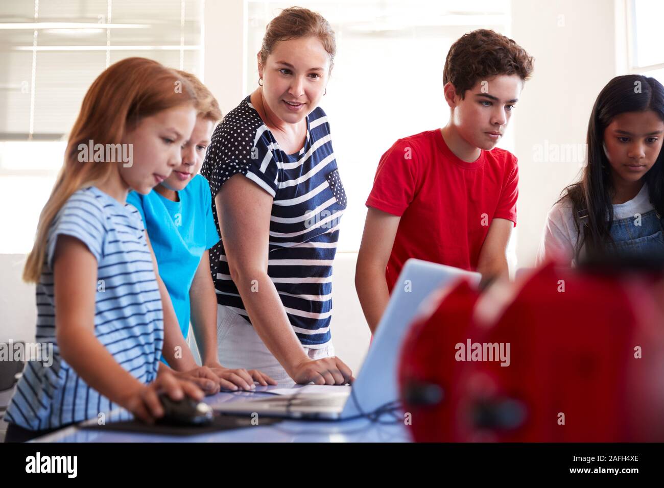 Black male students in stem class hi-res stock photography and images ...