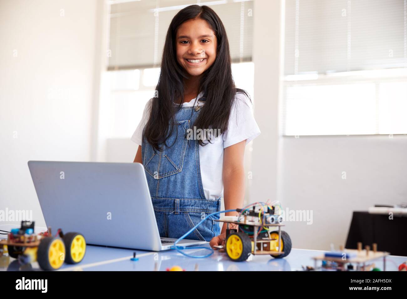 Black female student in stem class hi-res stock photography and images ...
