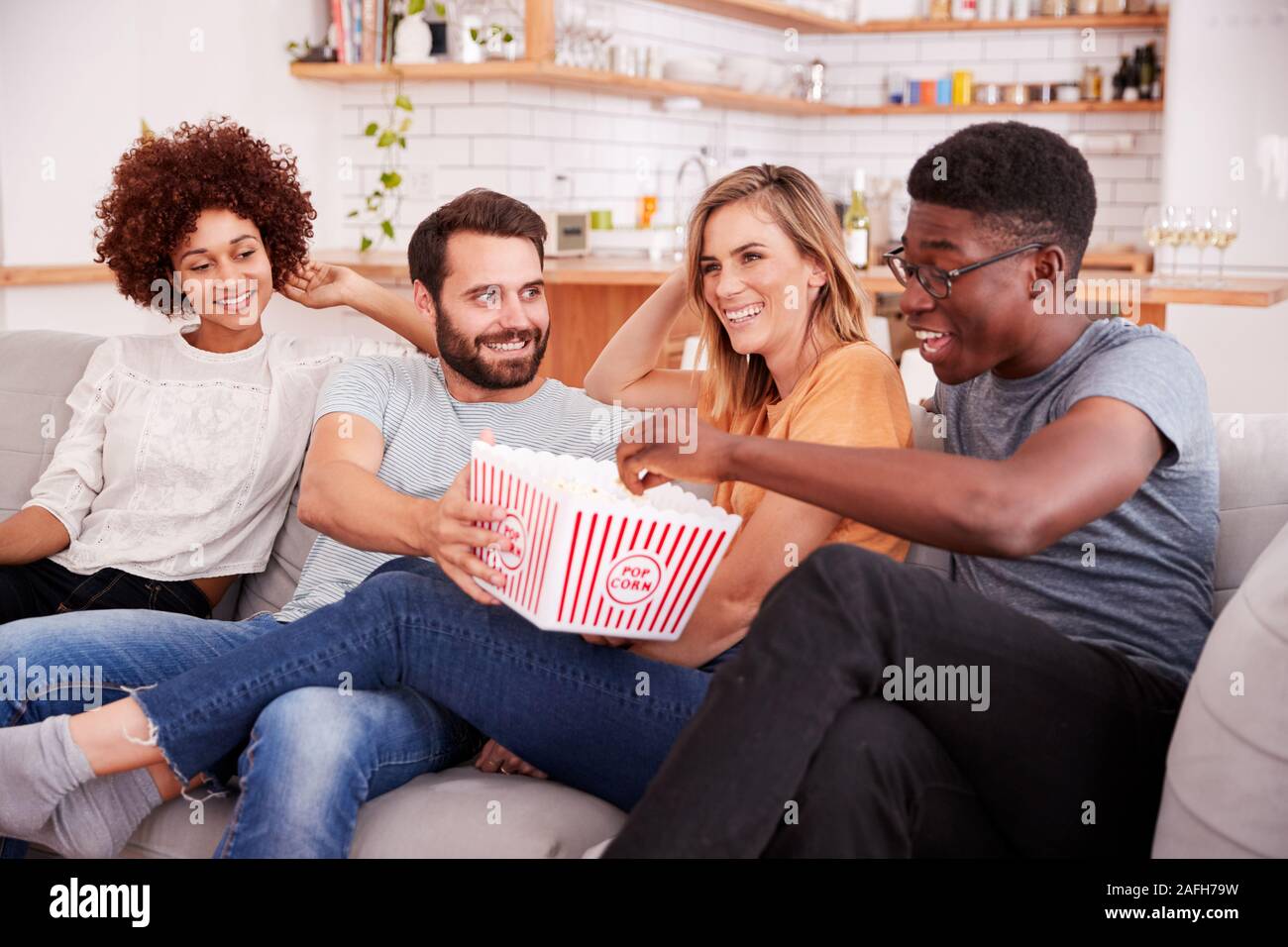 Movie group hi-res stock photography and images - Alamy