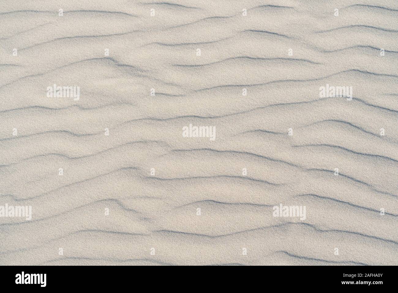 Beach and waves texture hi-res stock photography and images - Alamy