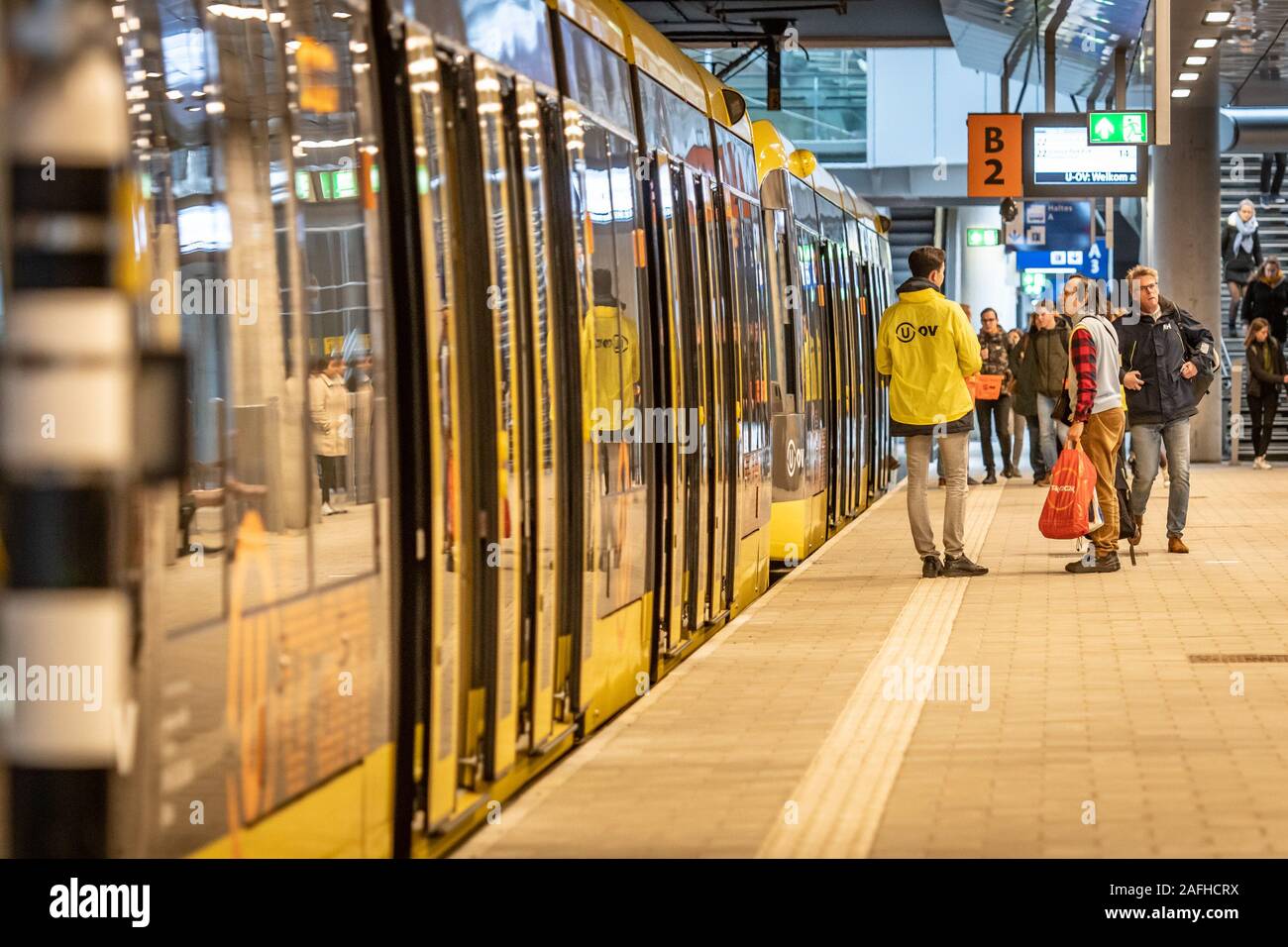 Netherlands. 16th Dec, 2019. UTRECHT, 16-12-2019, New tramline, de ...