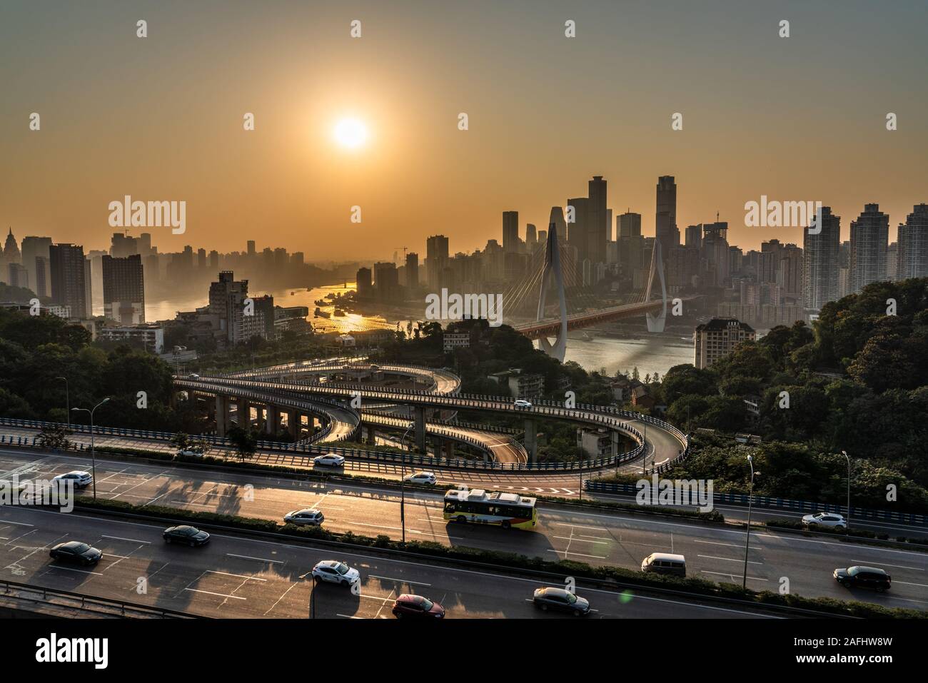 Downtown distirct hi-res stock photography and images - Alamy