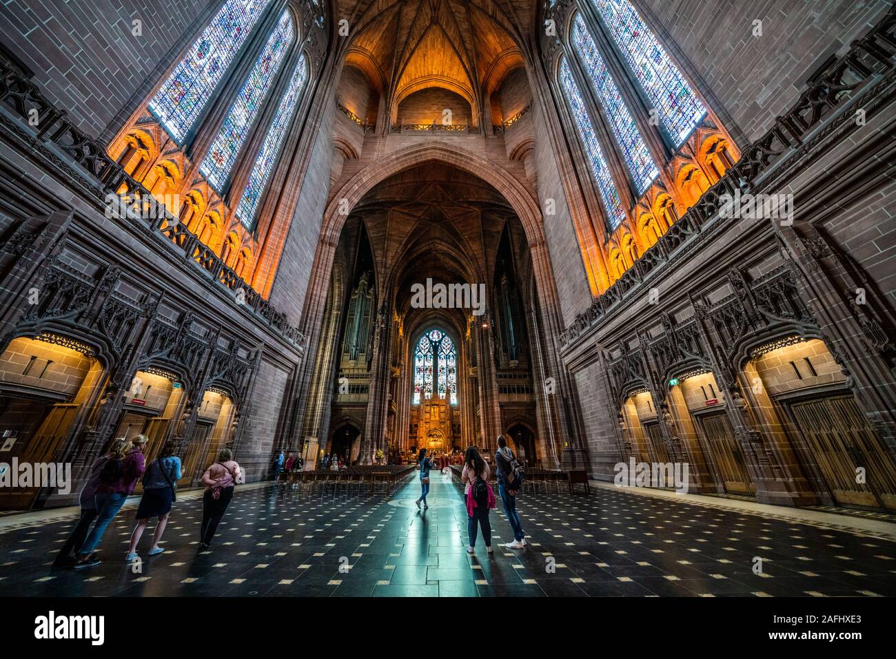 Liverpool cathedral interior catholic hi-res stock photography and ...