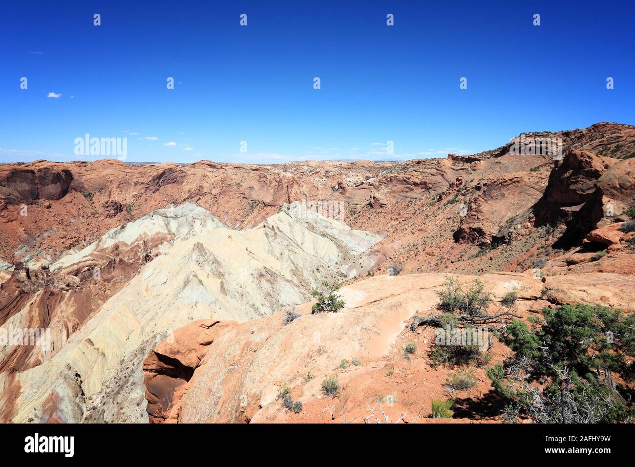 Upheaval dome hi-res stock photography and images - Alamy