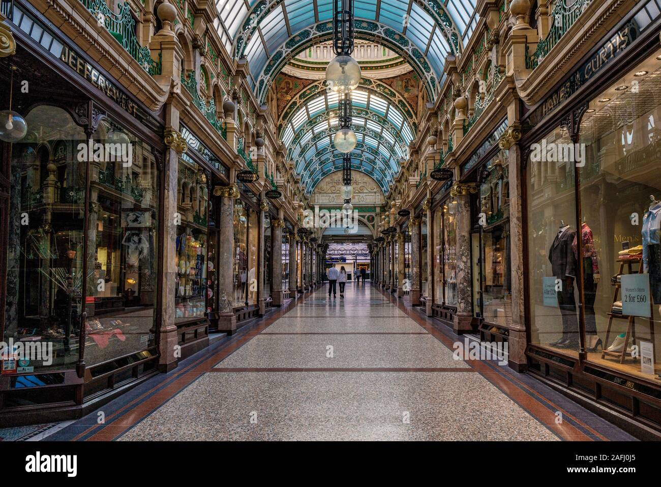 Victoria place leeds hi-res stock photography and images - Alamy