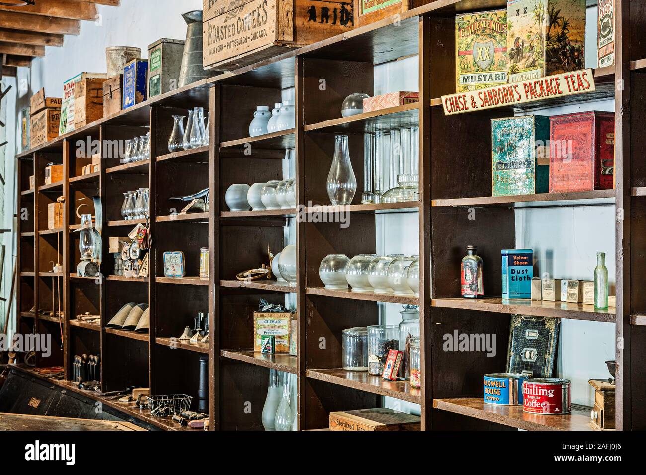 Goods on shelves general store hi-res stock photography and images - Alamy