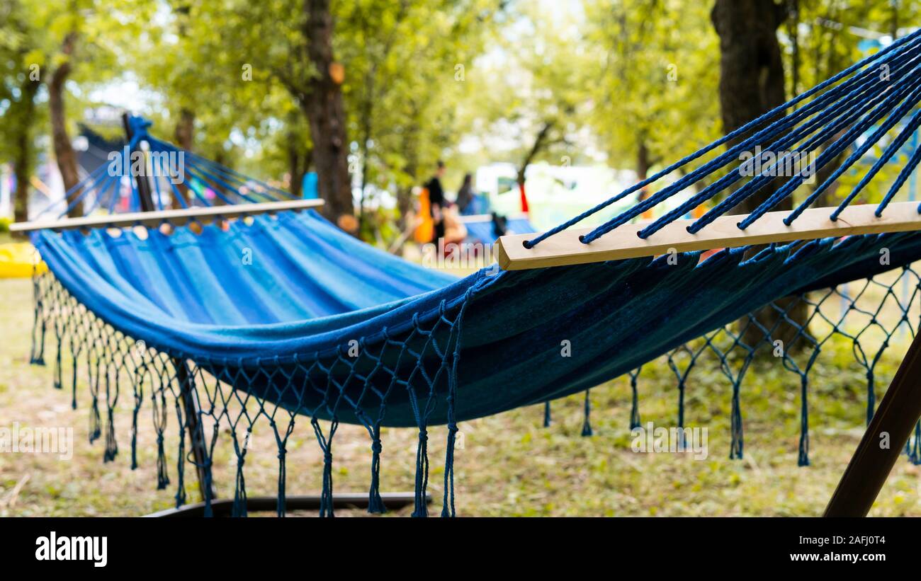 Empty hammock forest hi-res stock photography and images - Alamy