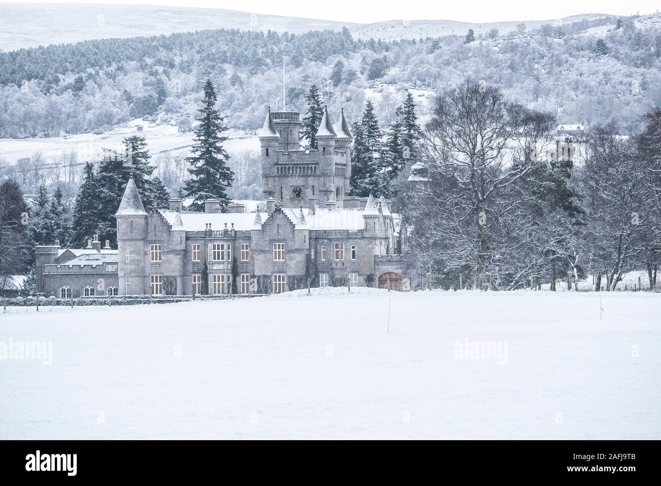 Balmoral castle snow hi-res stock photography and images - Alamy
