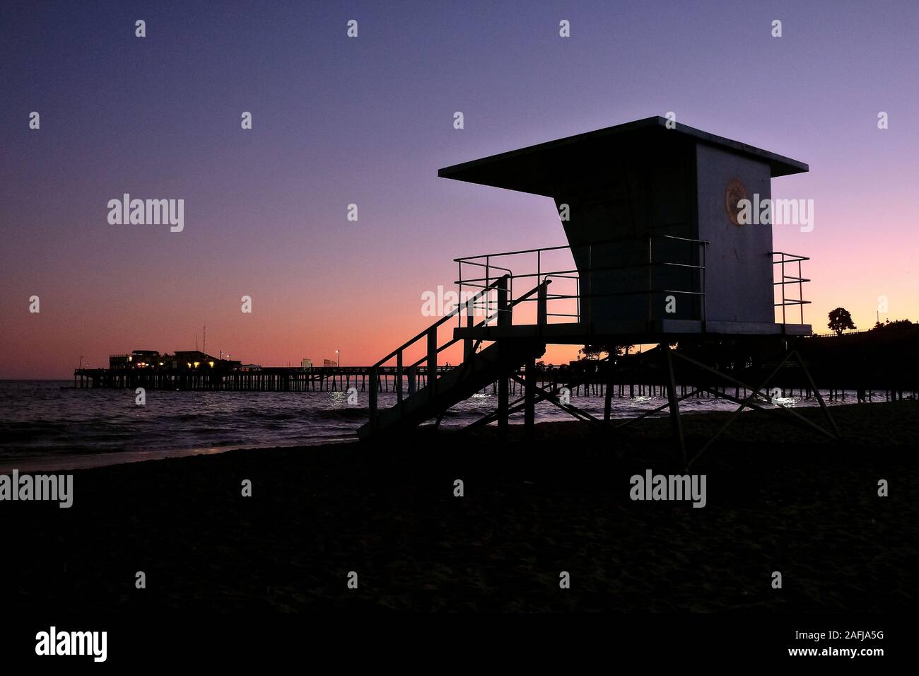 Sunset at the beach of Capitola Beach with Lifeguard Posten, Capitola ...