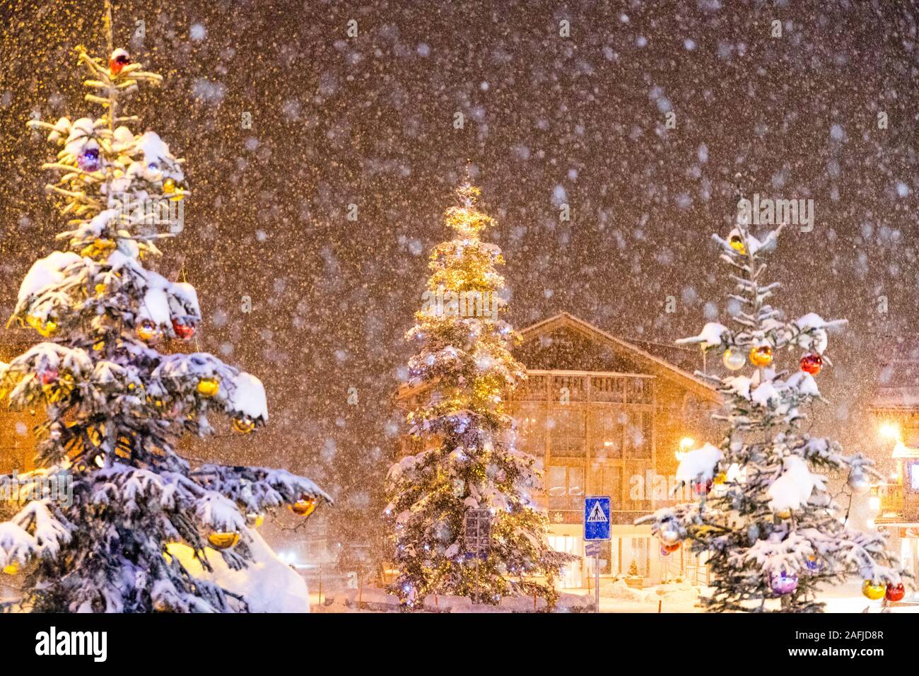 Verbier night hi-res stock photography and images - Alamy