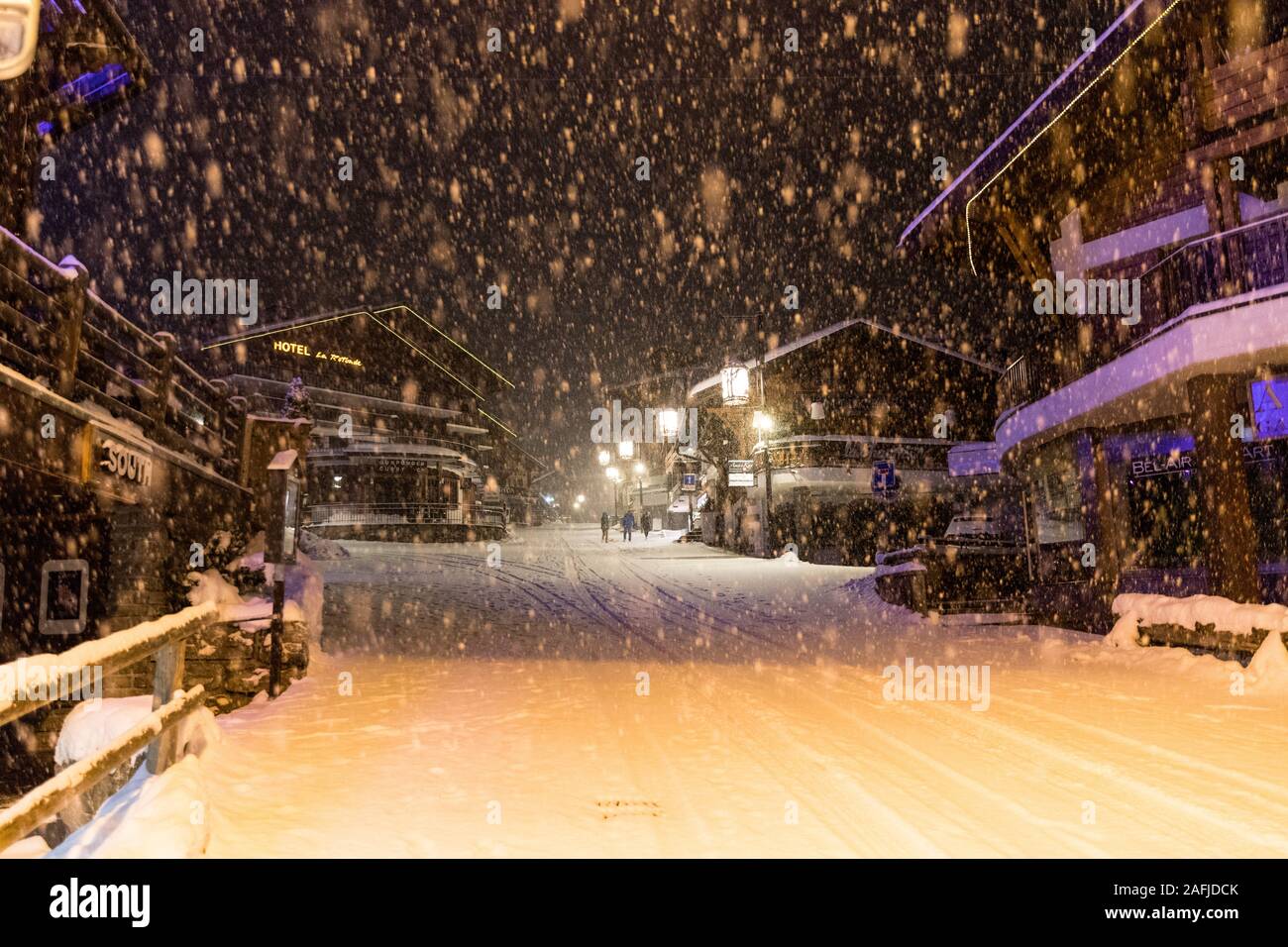 Verbier night hi-res stock photography and images - Alamy