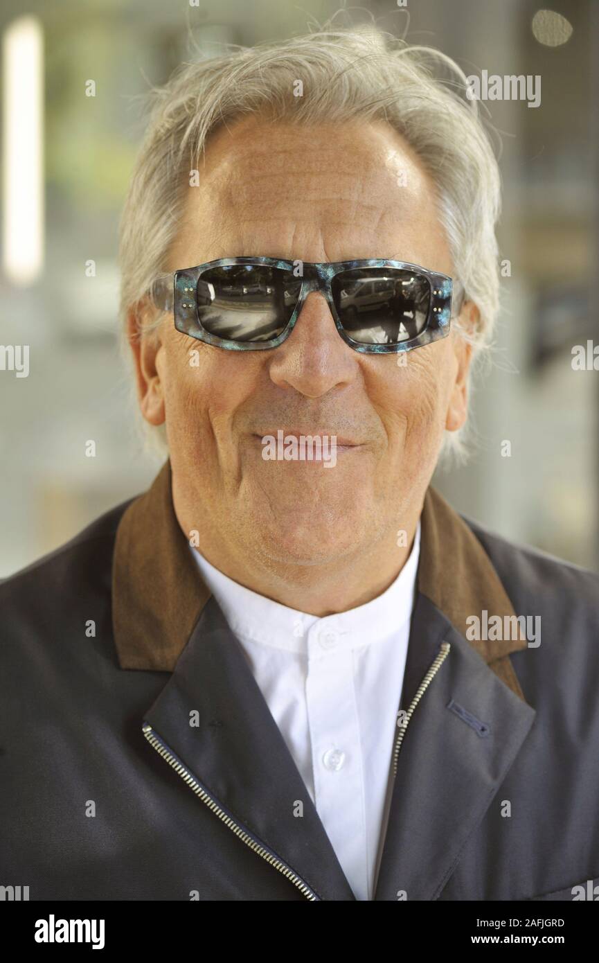 Gilbert Montagné, French singer. Paris, October 2017 Stock Photo - Alamy
