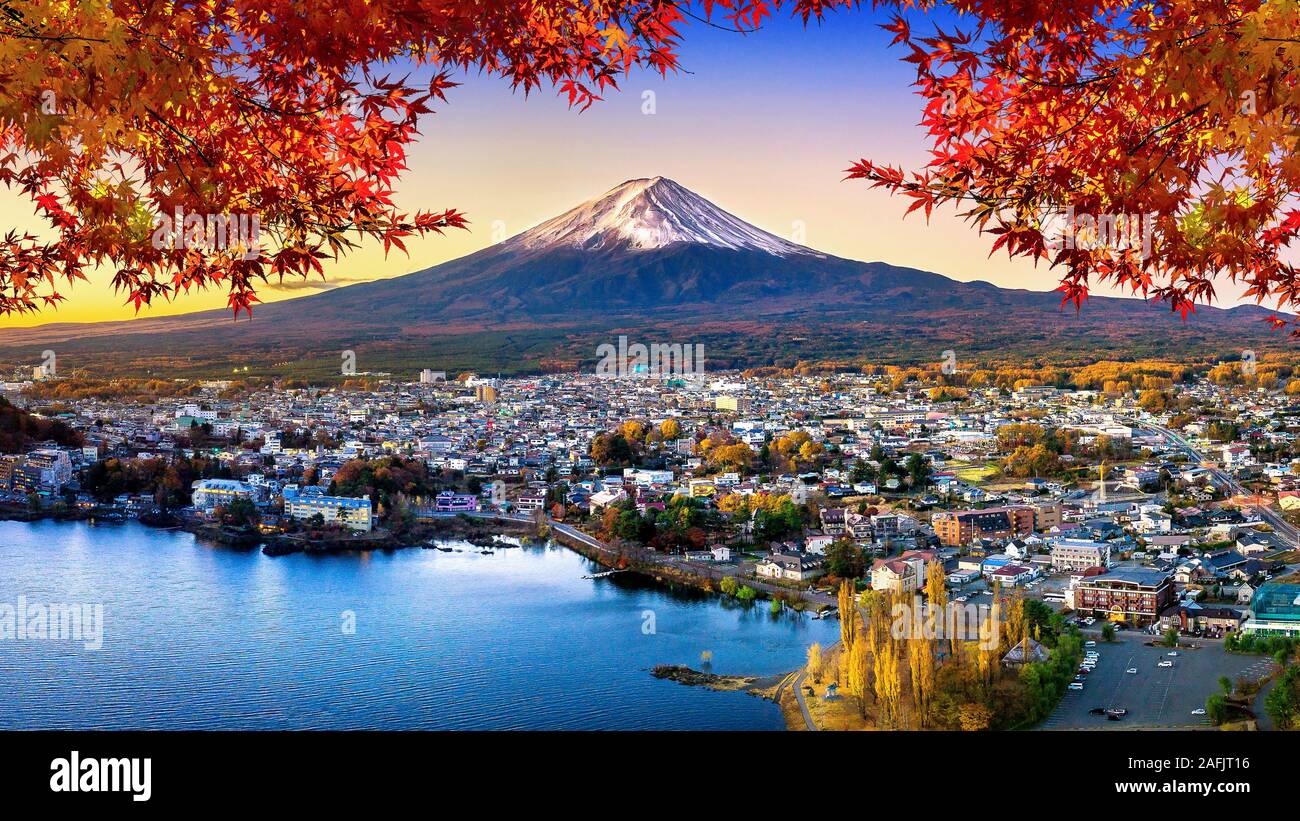 Fuji mountain and Kawaguchiko lake at sunset, Autumn seasons Fuji mountain at yamanachi in Japan ...