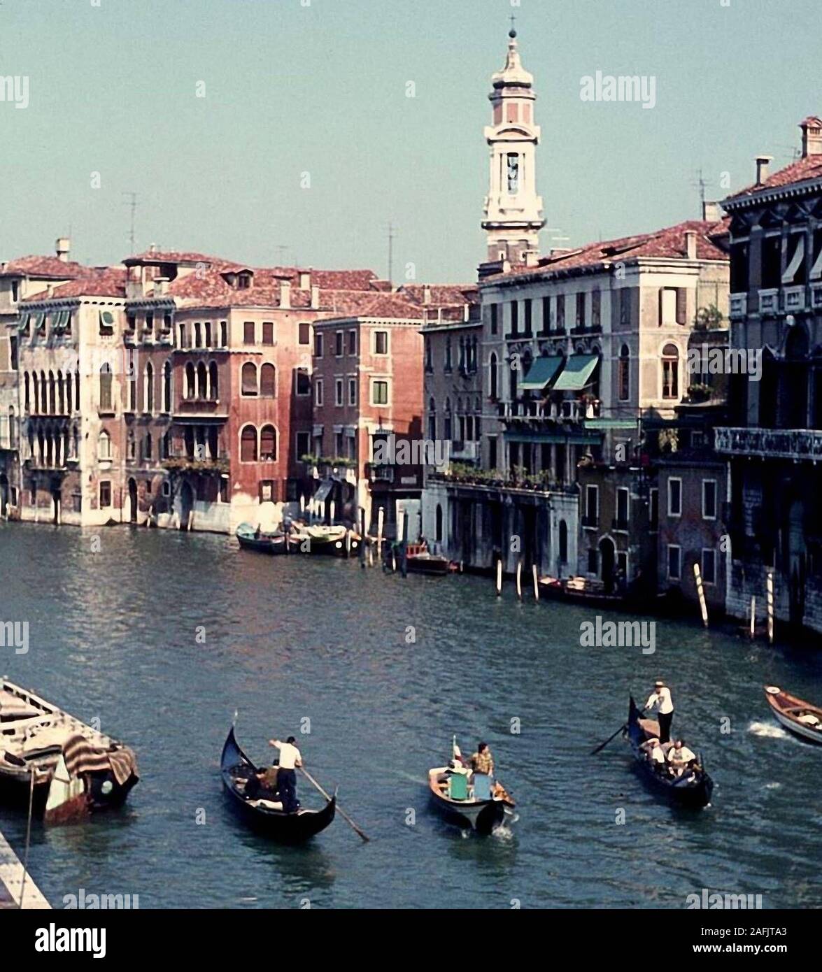 1960s venice tourism hi-res stock photography and images - Alamy