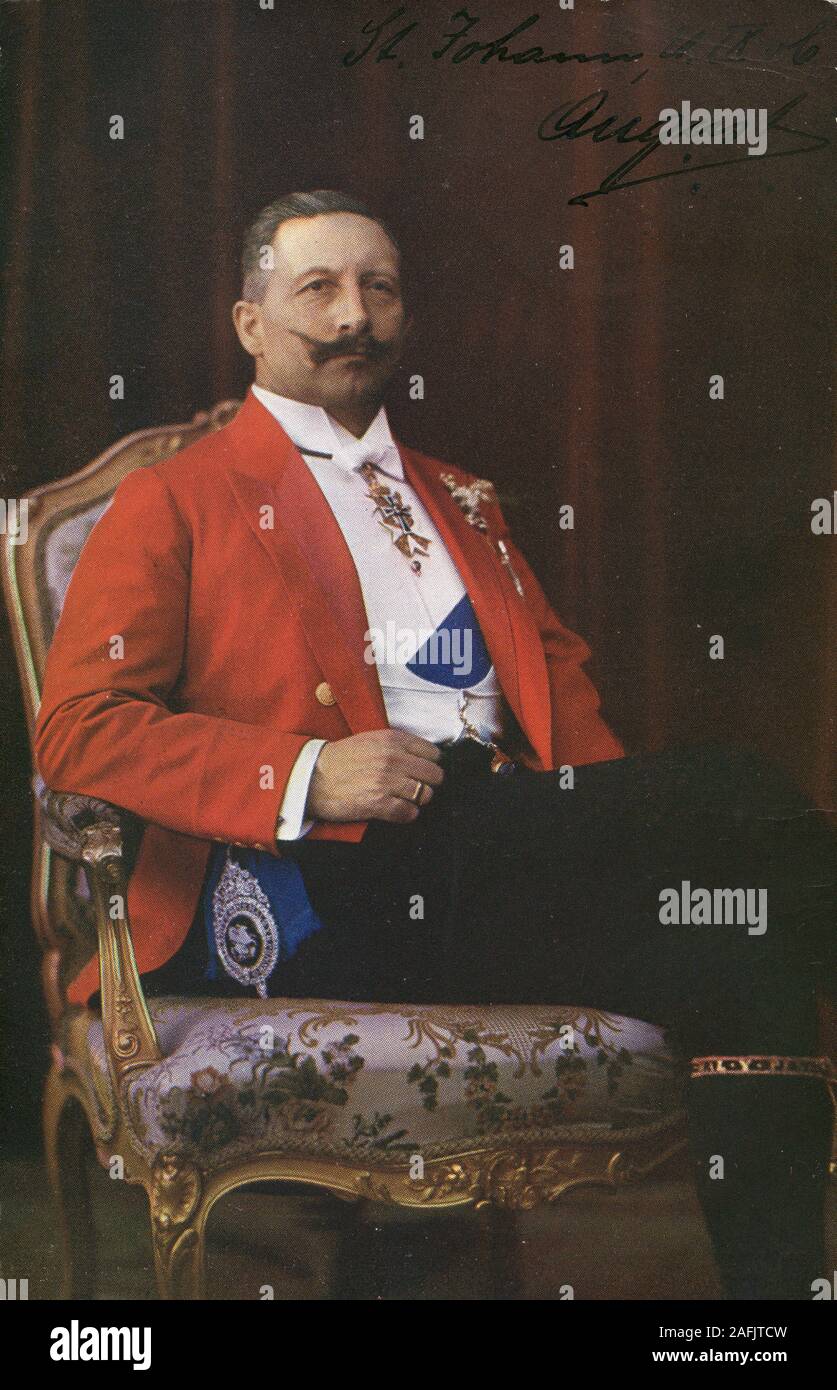 Emperor chair hi-res stock photography and images - Alamy