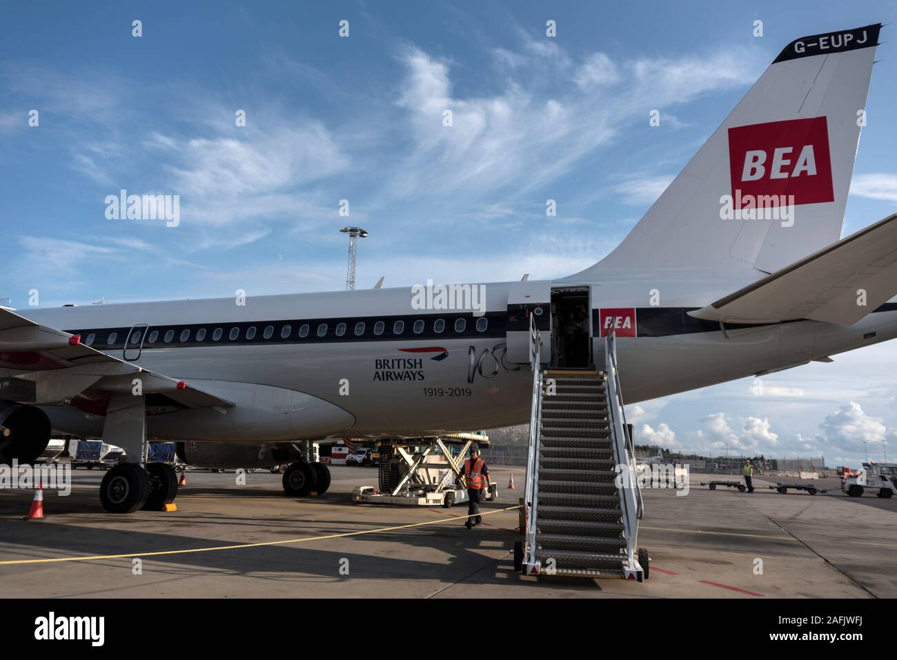 A British Airways Airbus (G-EUPJ) A319 in BEA ( British European ...