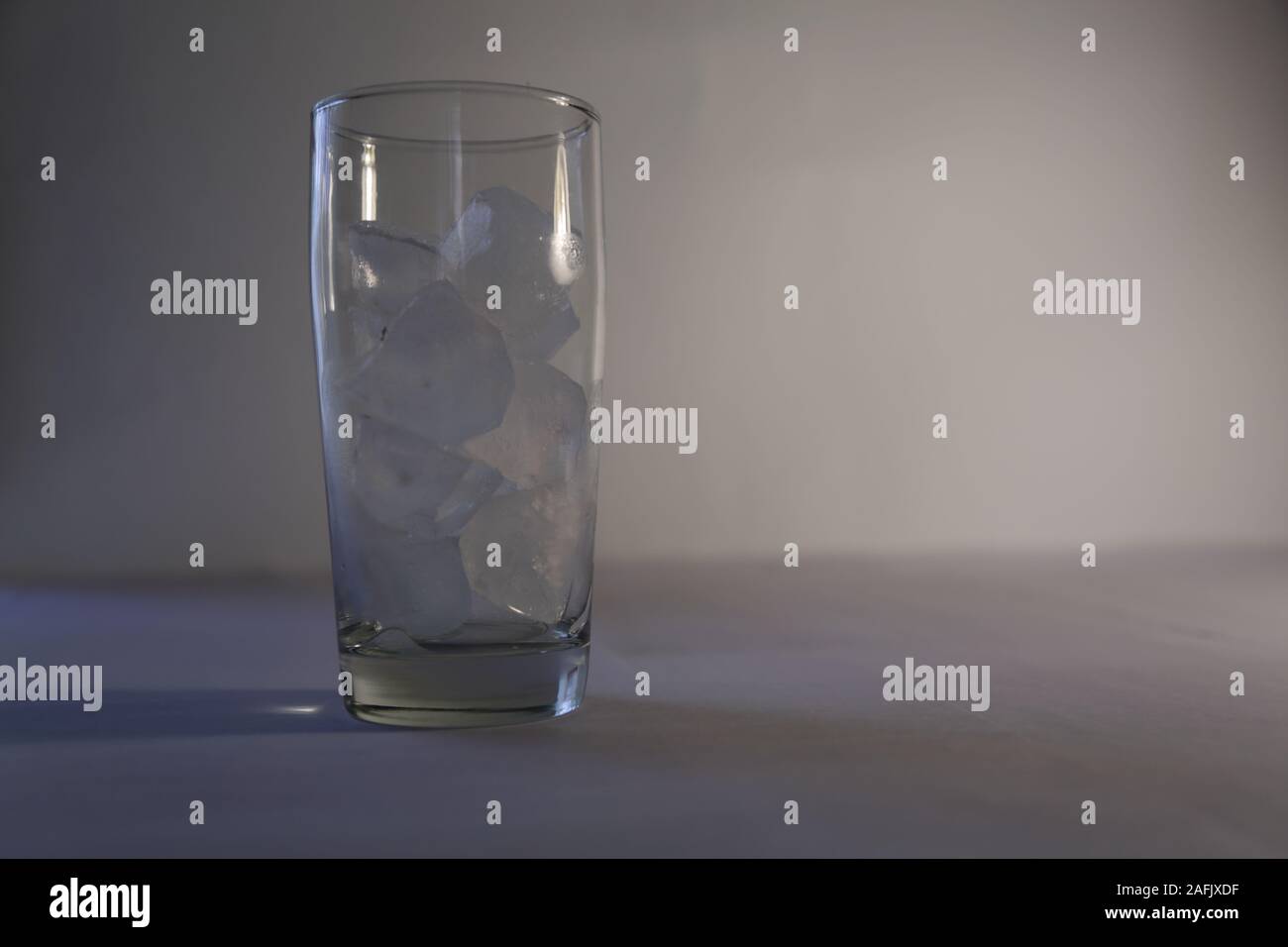 Ice melting sequence hi-res stock photography and images - Alamy