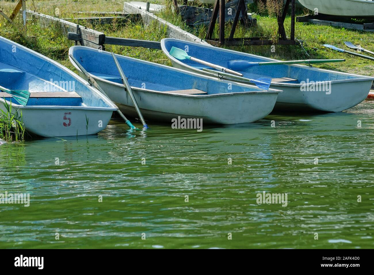 Bank of oars hi-res stock photography and images - Alamy