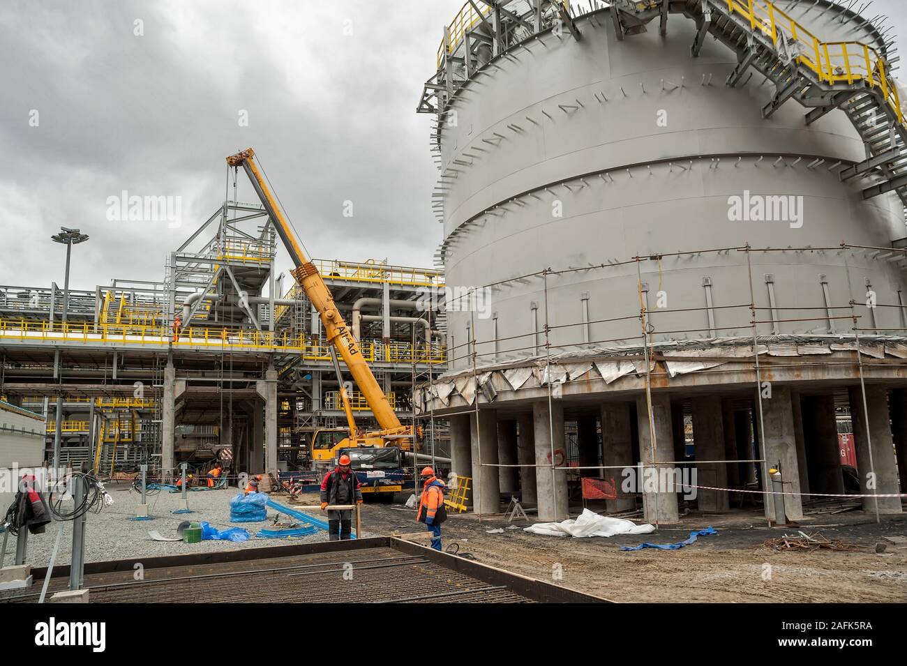 Huge oil storage tank. Tobolsk. Russia Stock Photo - Alamy