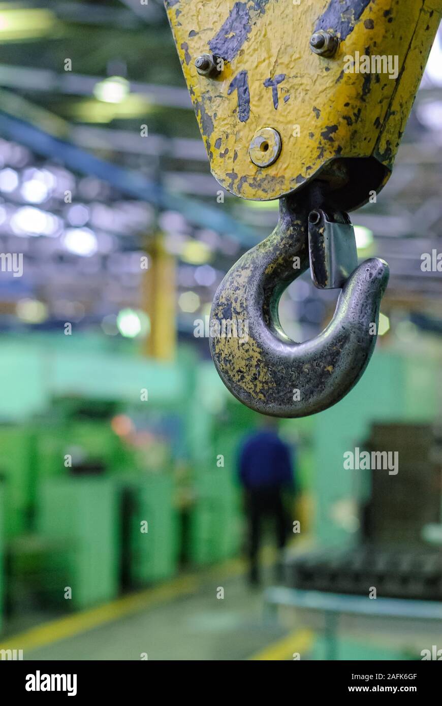 Old overhead cable crane hi-res stock photography and images - Alamy