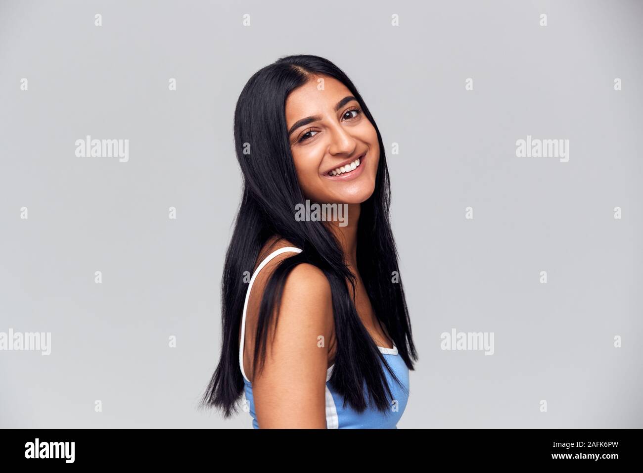 Young mauritian face hi-res stock photography and images - Alamy