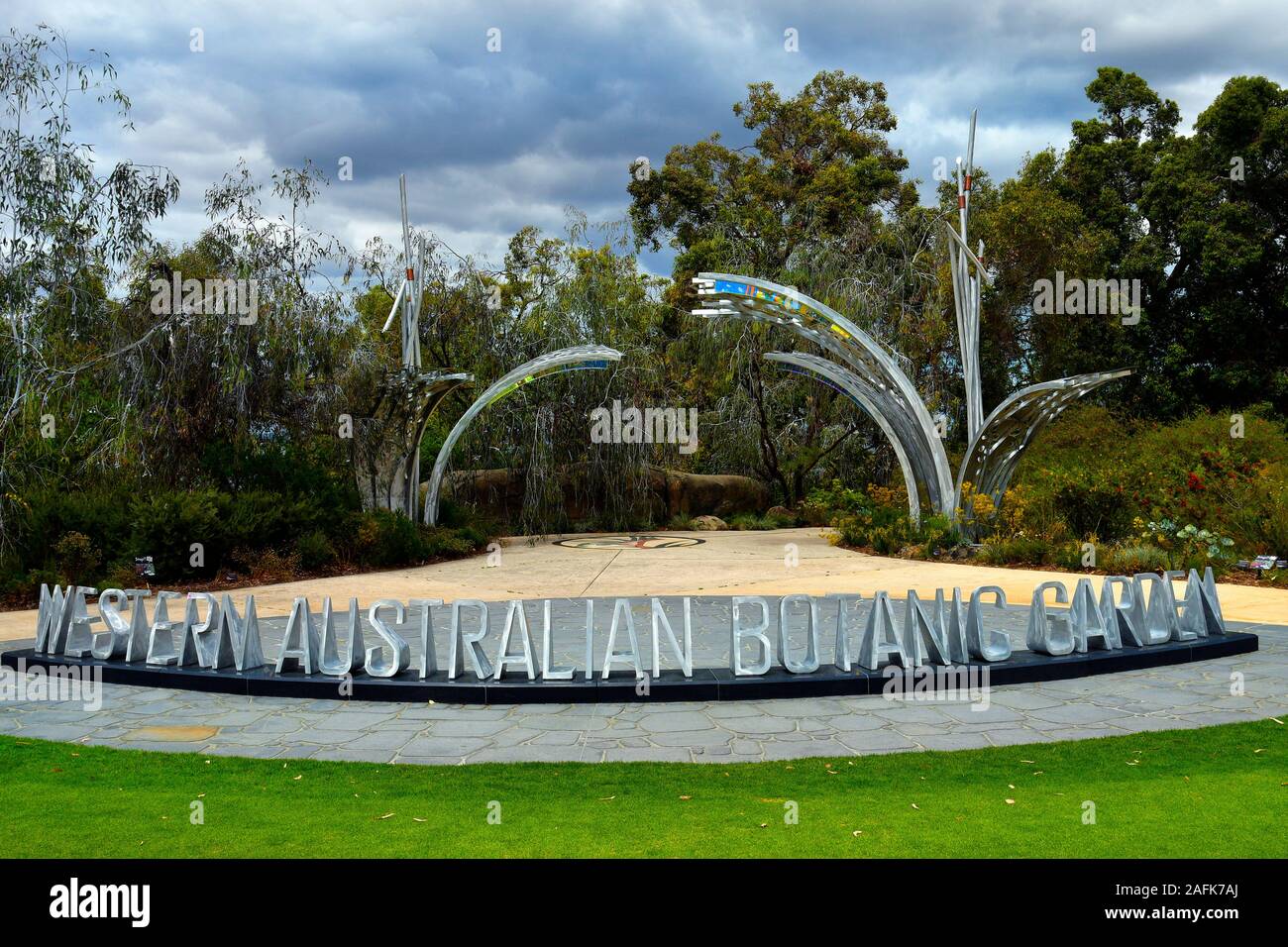 Botanic garden entrance hi-res stock photography and images - Alamy