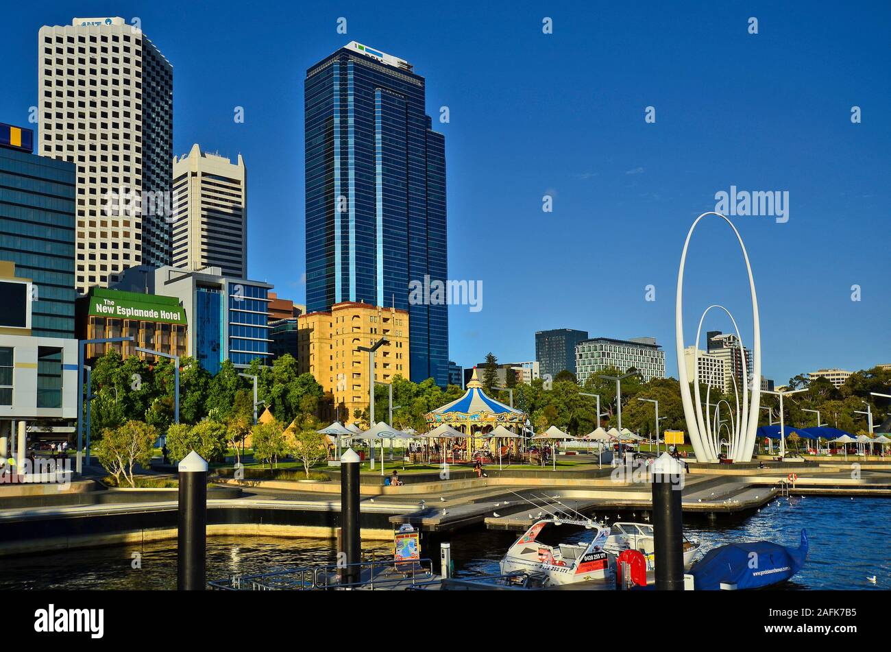 Perth, WA, Australia - November 27, 2017: Skyline from Perth on Swan ...