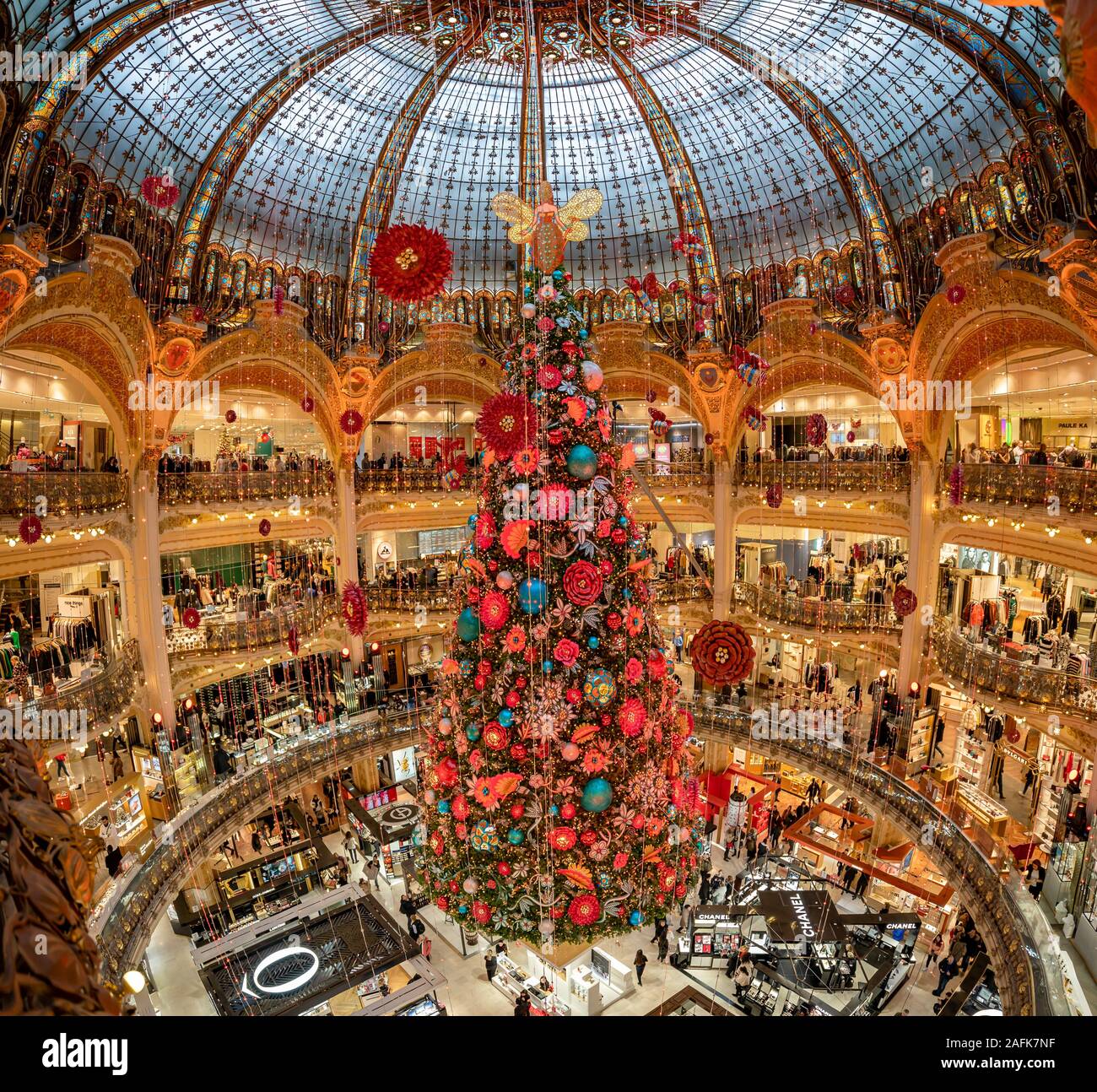 Paris, France - December 15, 2019: Massive Christmas tree decoration ...