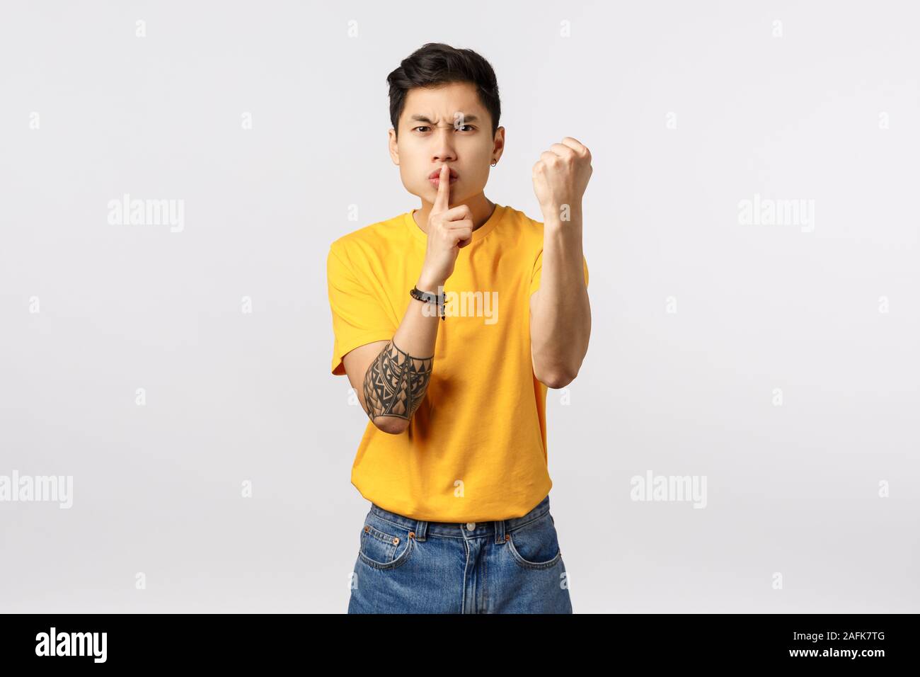 Man shaking fist angry hi-res stock photography and images - Alamy