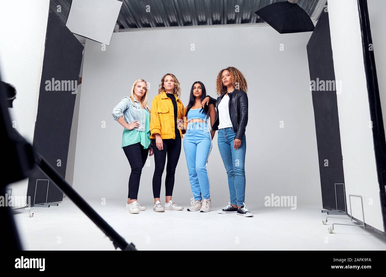 Fashion victim woman full length hi-res stock photography and images ...