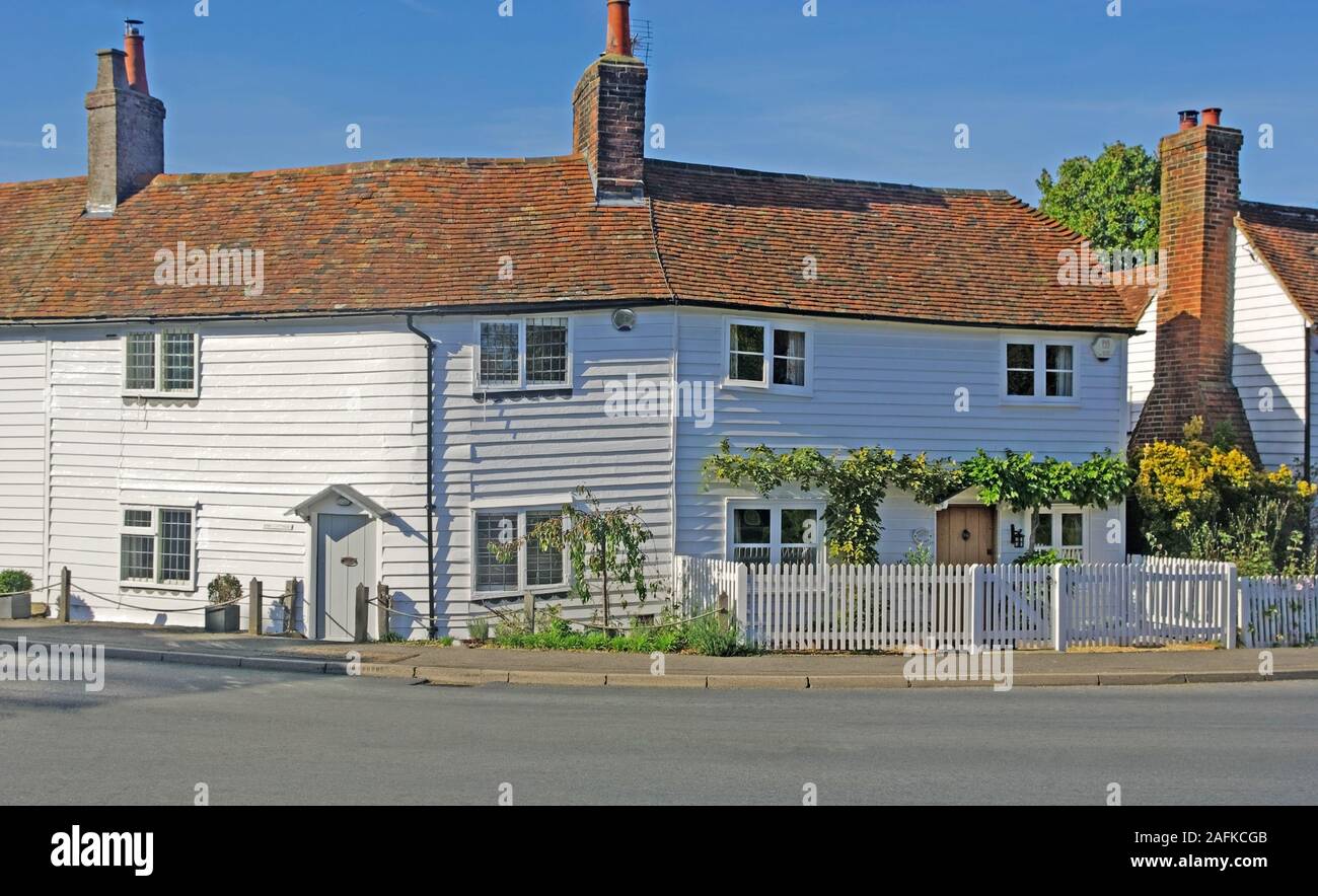 Rolvenden, Kent, Cottage Stock Photo - Alamy