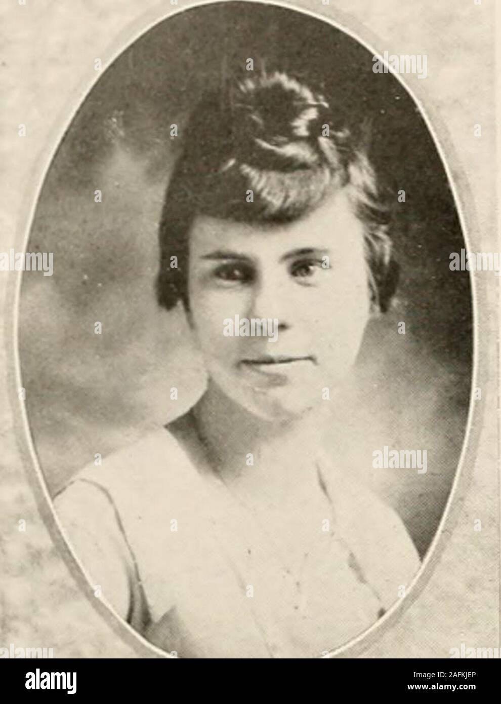 T pac hi-res stock photography and images - Alamy