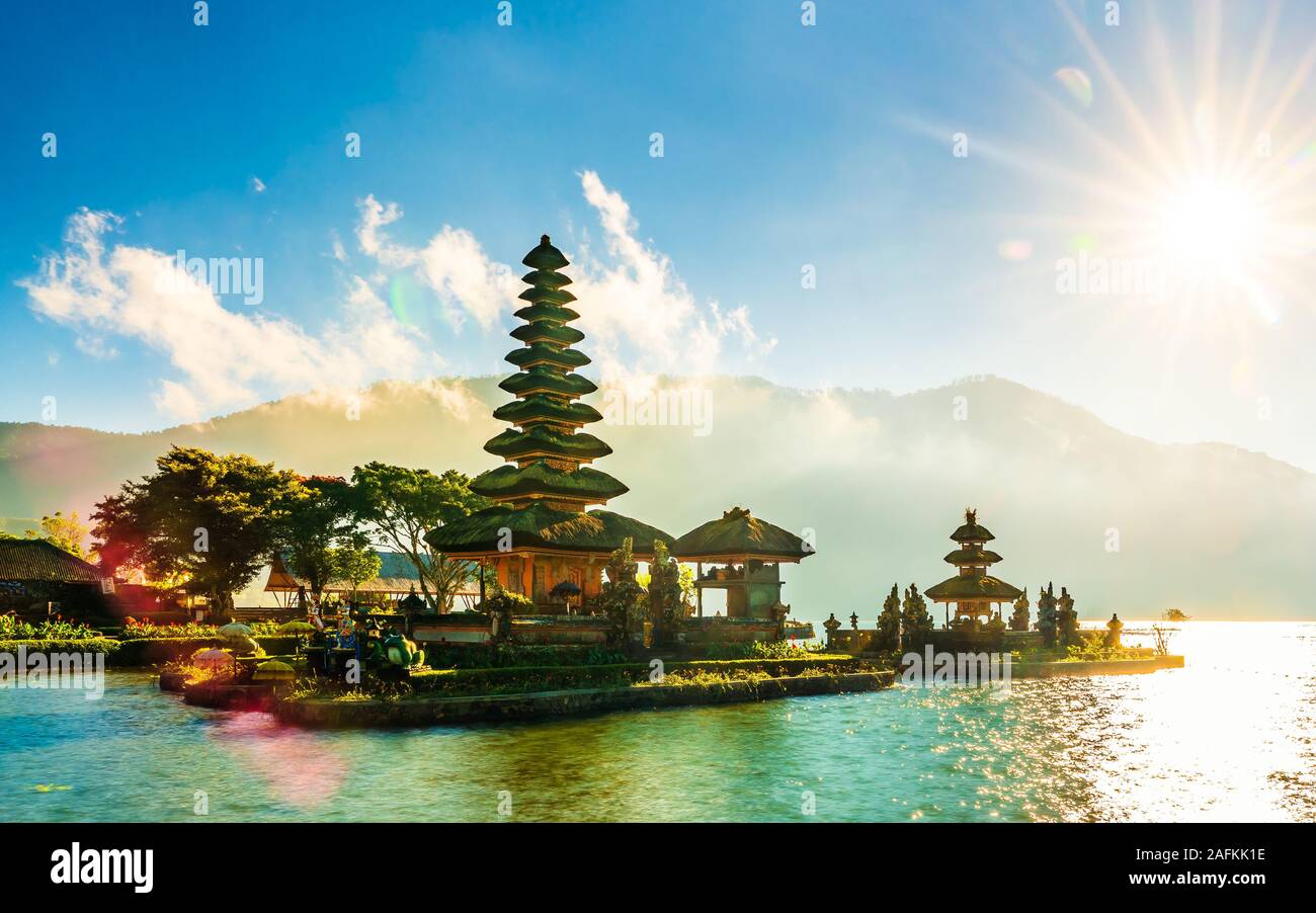Pura Ulun Danu Bratan temple in Bratan lake, is famous tourist ...