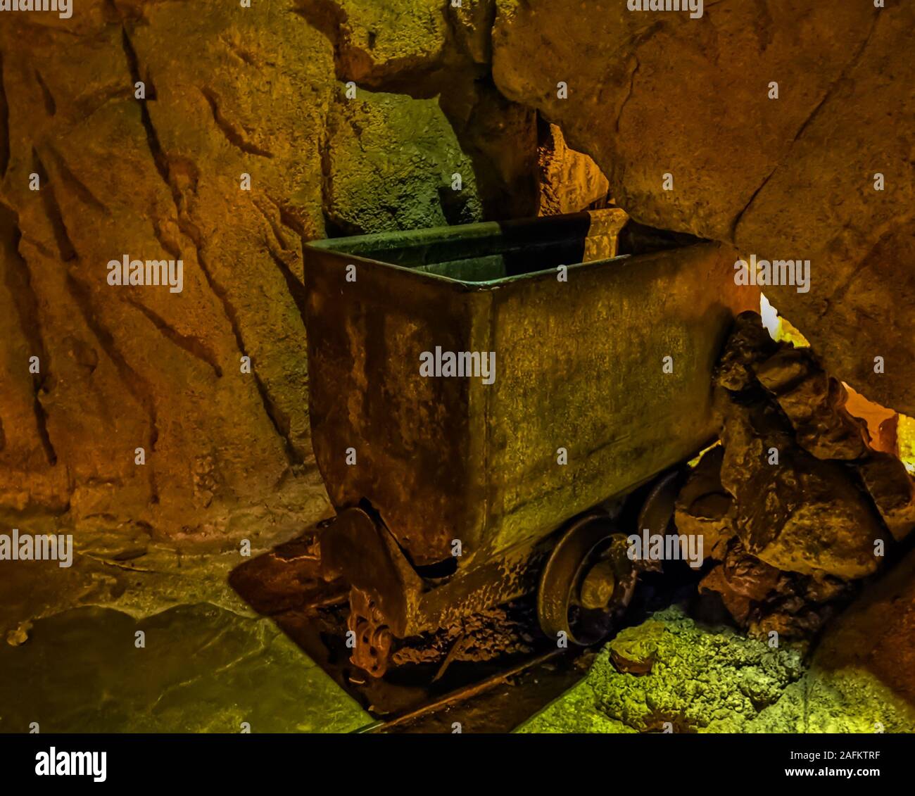 Vehicles working in quarry in hi-res stock photography and images - Alamy