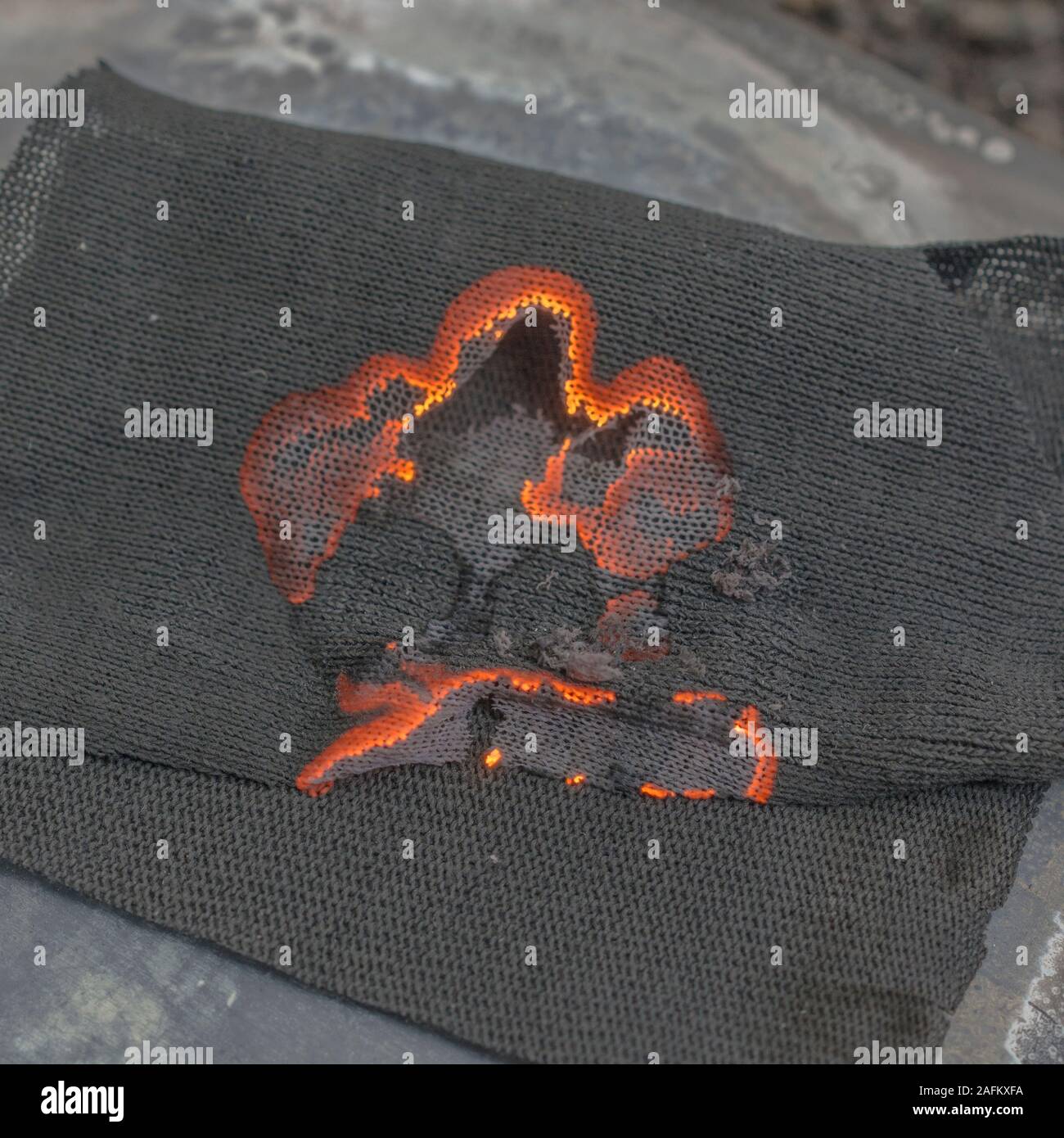 Char cloth embers hi-res stock photography and images - Alamy