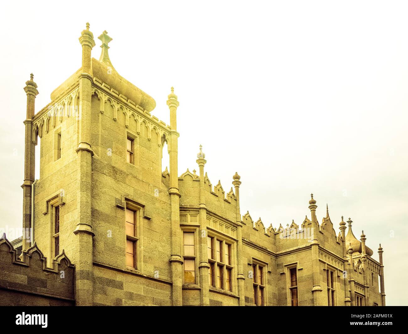 Facade of Vorontsov palace in Crimea, closeup Stock Photo - Alamy