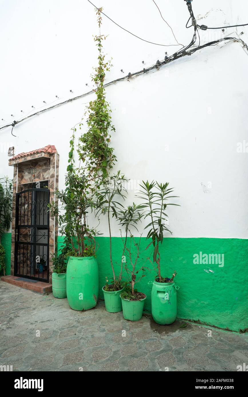 Tanger Tetouan Traditional Door High Resolution Stock Photography and ...
