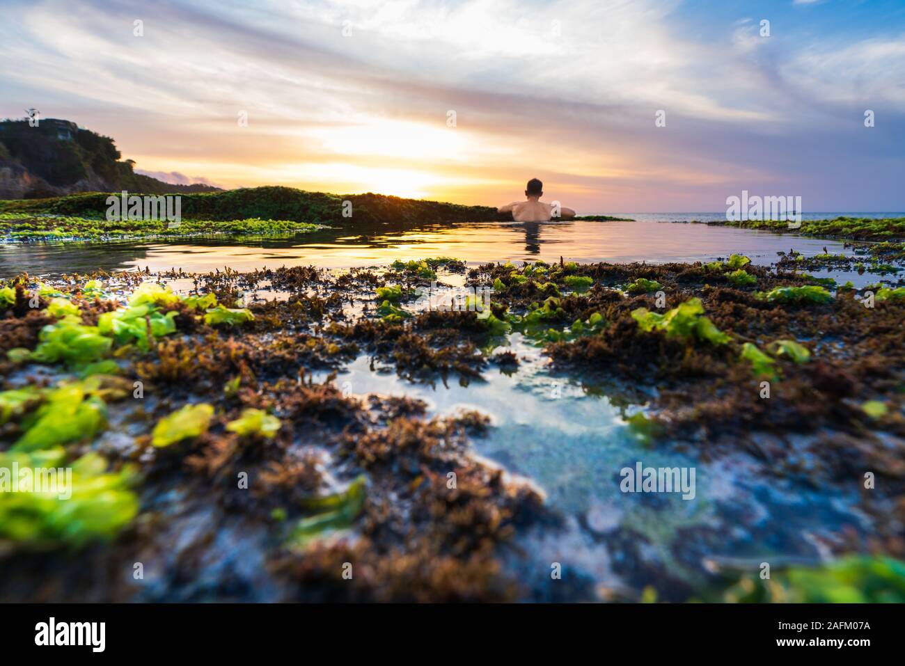 Silhouette man watching sun set hi-res stock photography and images - Alamy