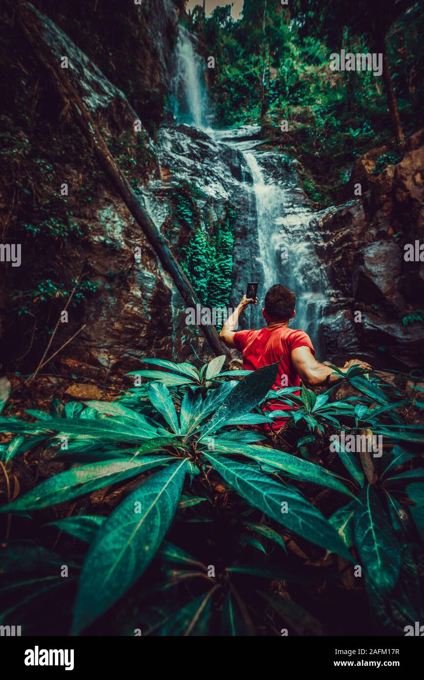 Explore jungle hi-res stock photography and images - Alamy