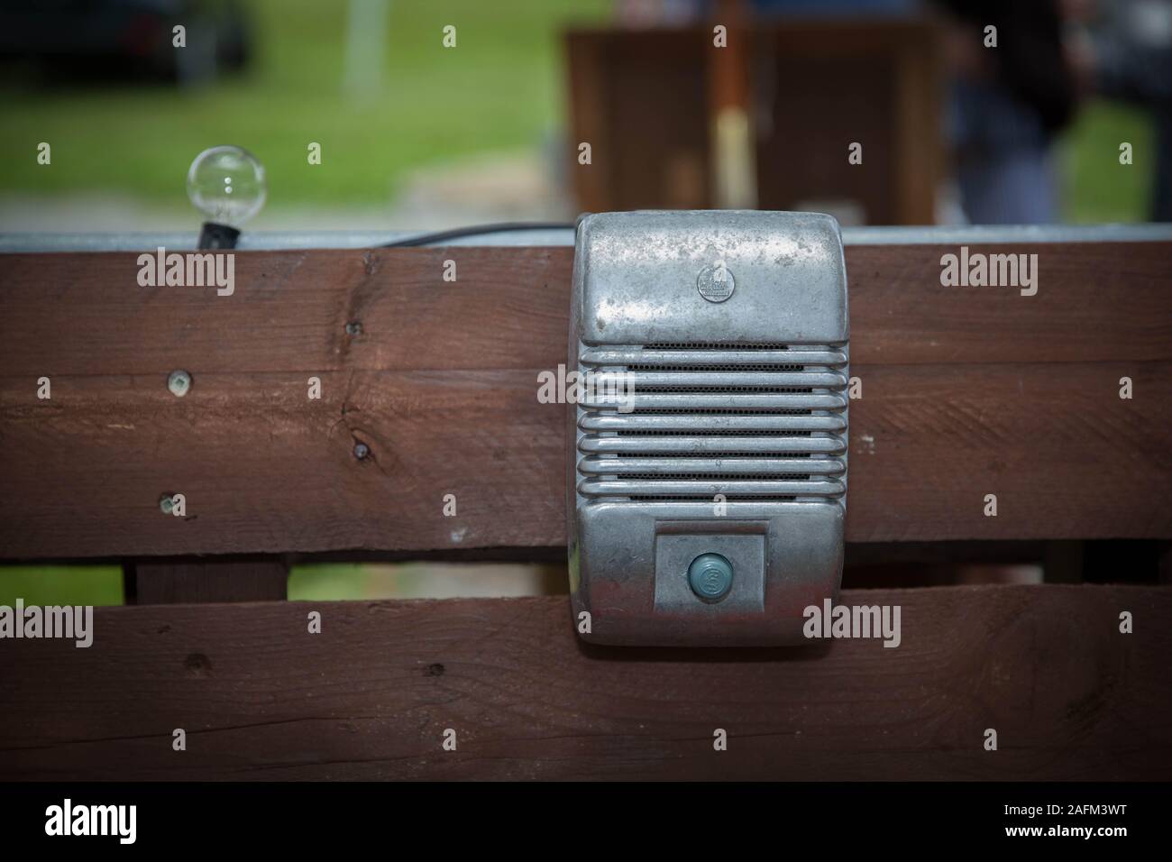 Movie drive thru hi-res stock photography and images - Alamy