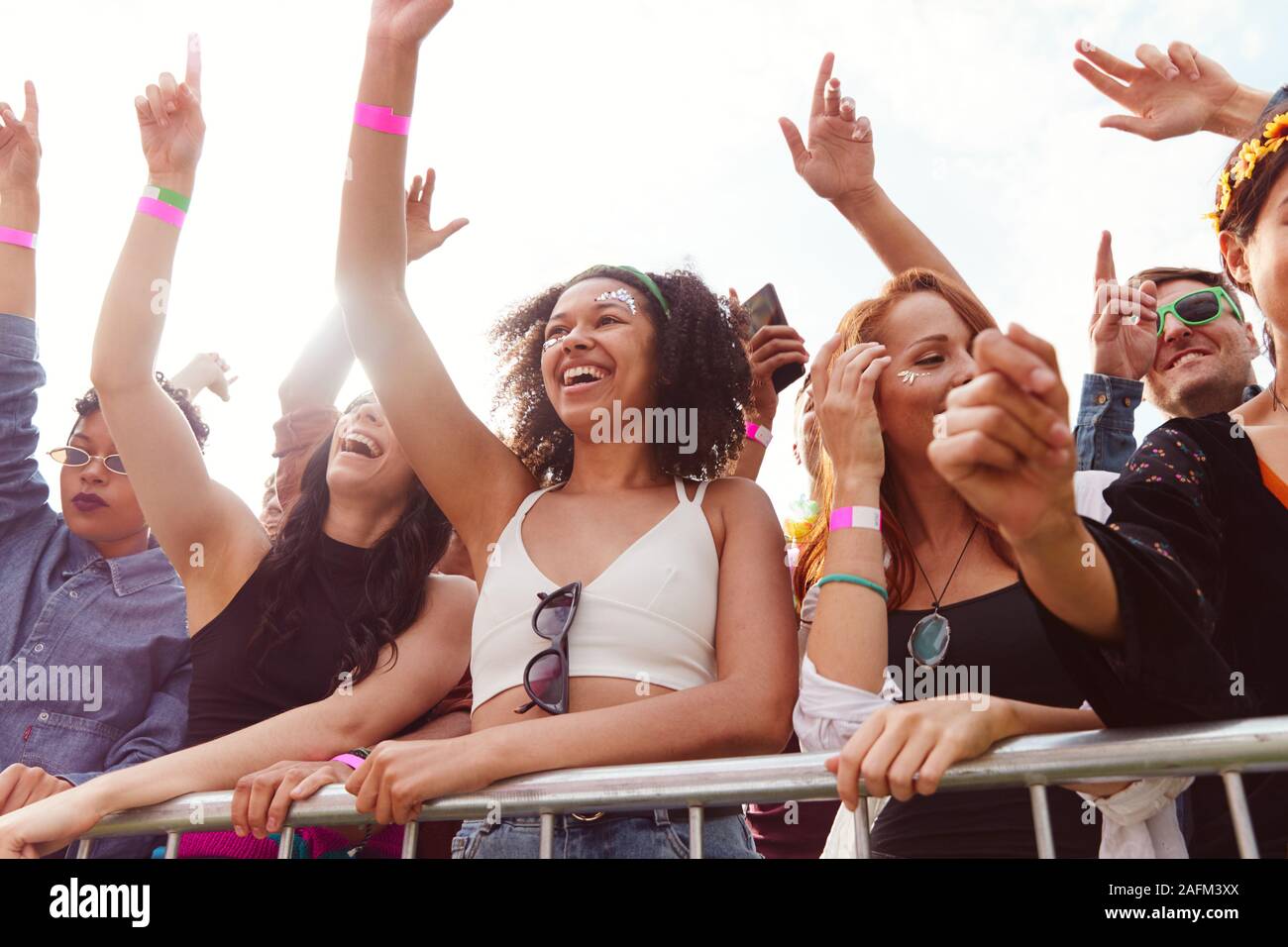 Diverse group dancing outdoors hi-res stock photography and images - Alamy