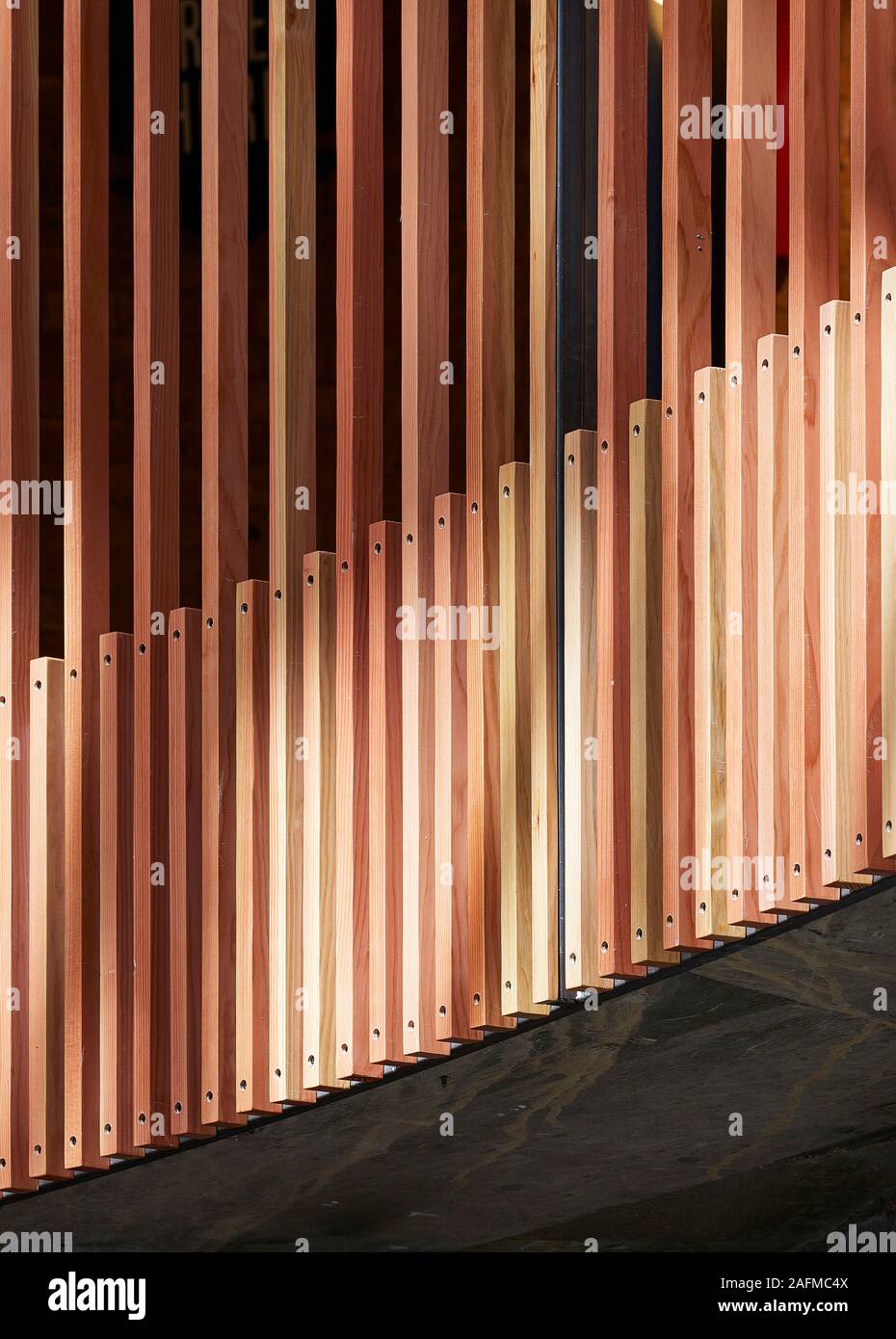 Timber cladding detail hi-res stock photography and images - Alamy
