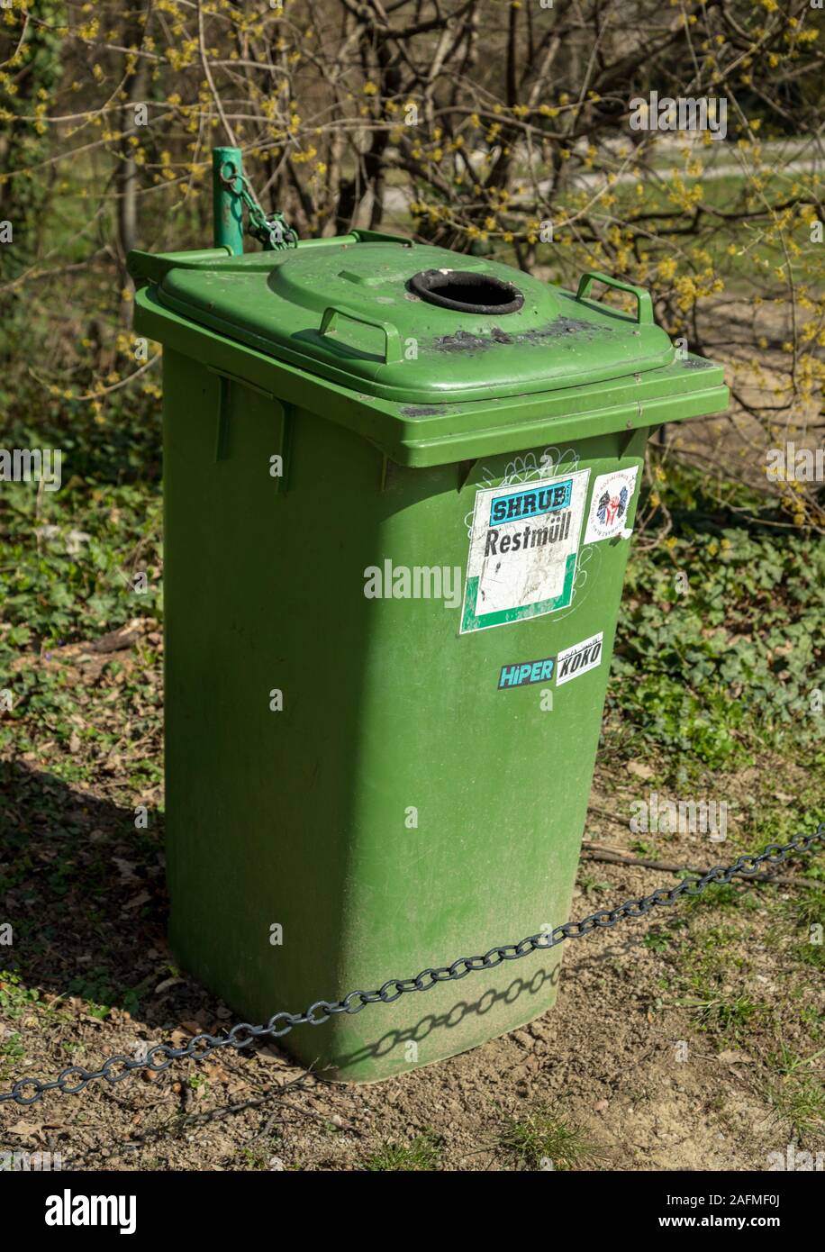 Plastic bag recycling australia hi-res stock photography and images - Alamy