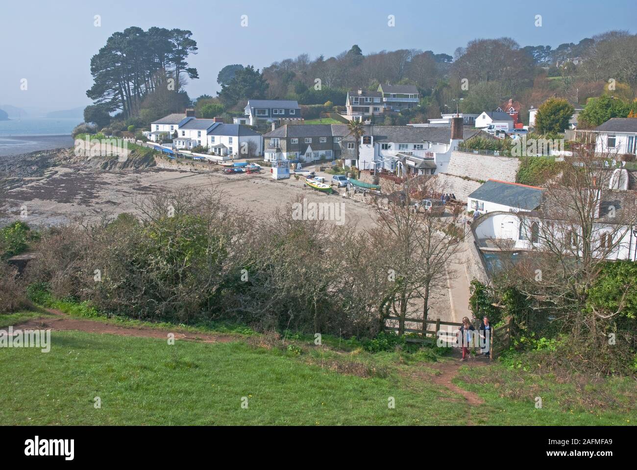 Helford passage pub hi-res stock photography and images - Alamy