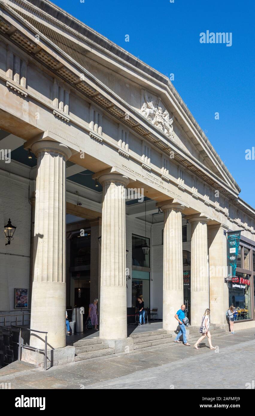 Entrance to guildhall shopping centre high street exeter city ci hi-res ...