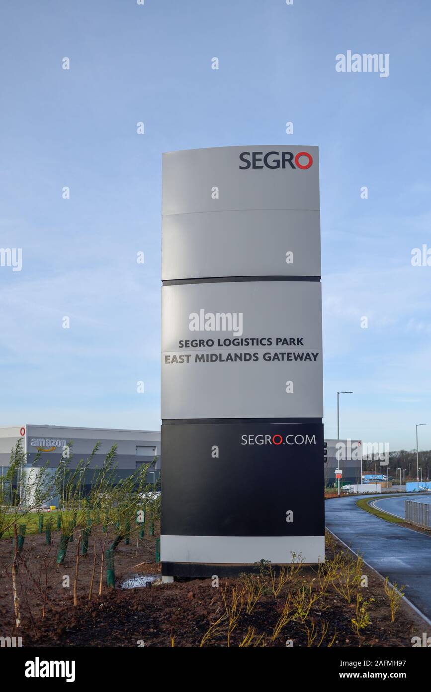 Freight terminal hi-res stock photography and images - Alamy