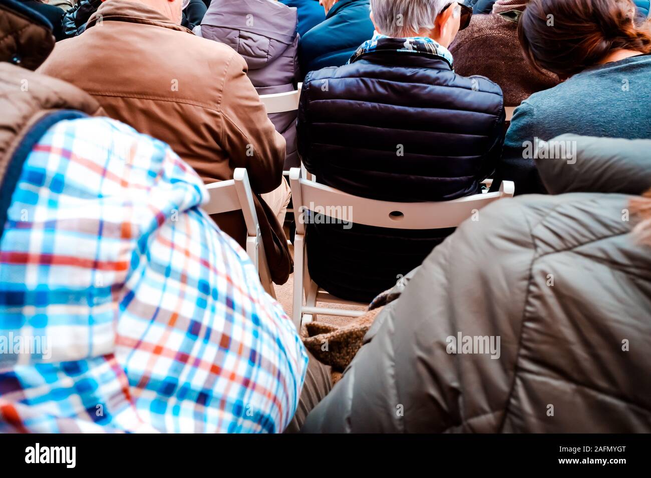 Group of retirees hi-res stock photography and images - Alamy