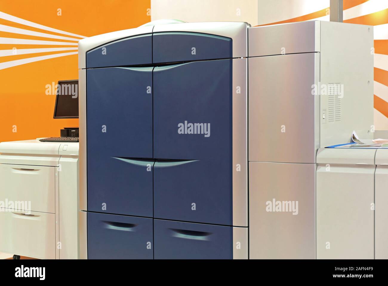 Copy machine hi-res stock photography and images - Alamy