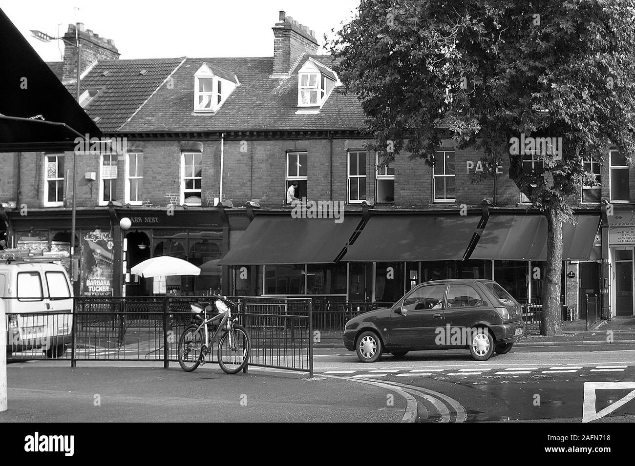 Cafe Hull High Resolution Stock Photography and Images - Alamy