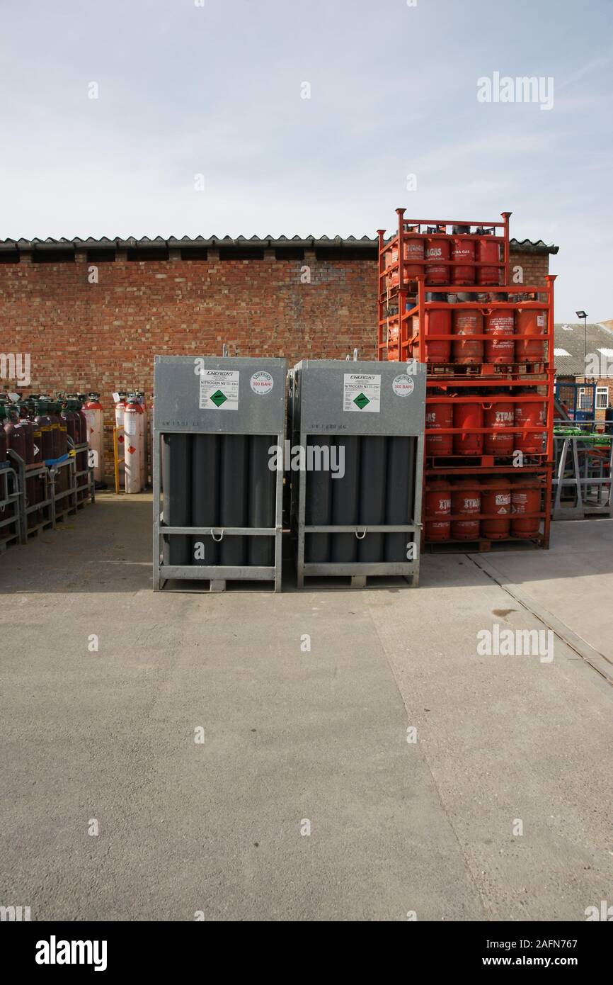 compressed gas storage containers Stock Photo - Alamy